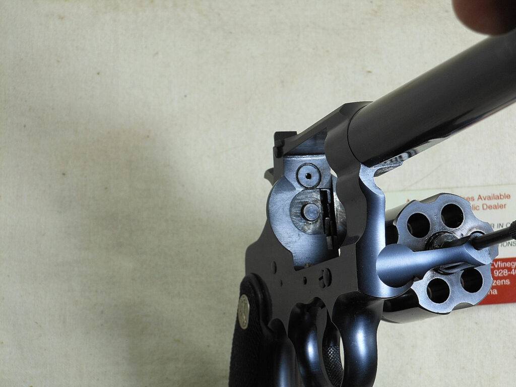 Colt Officers Model Target Revolver In Rare 32 Colt New Police In New ...